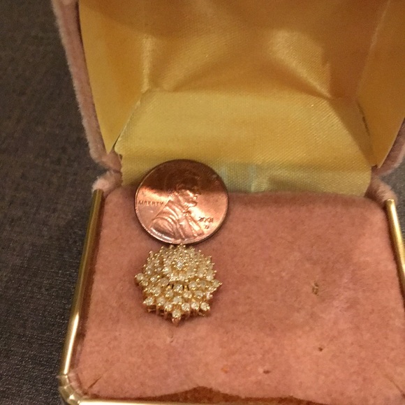 Jewelry | Hello Diamond And 18 Carat Gold Button Earrings | Poshmark